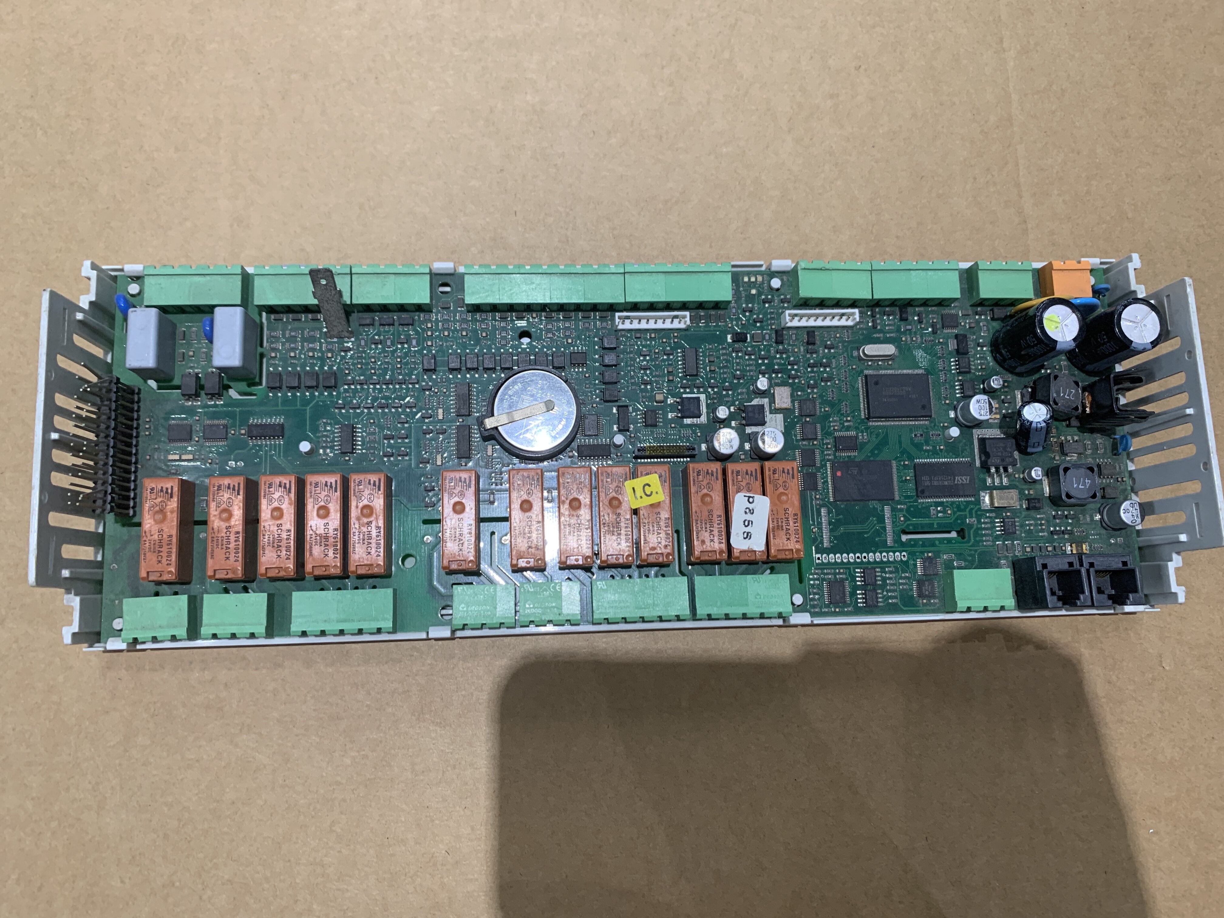 Carel PCO3ST0AM0 Microprocessor Controller – Pulingma Automation